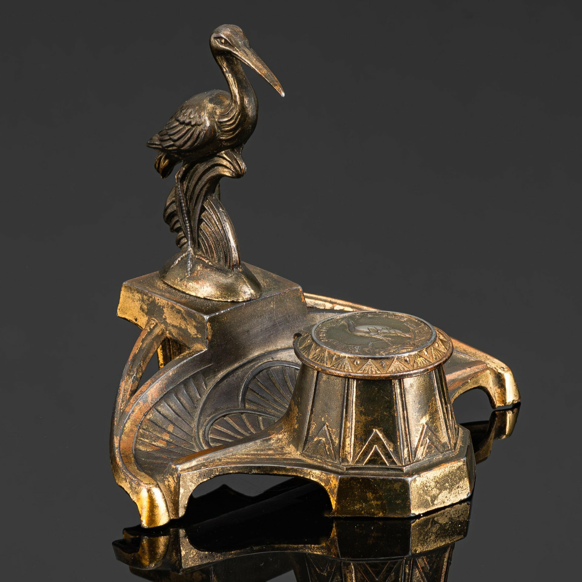 Чернильница с изображением аиста (символ Эльзаса) в стиле Ар-деко, металл, литье