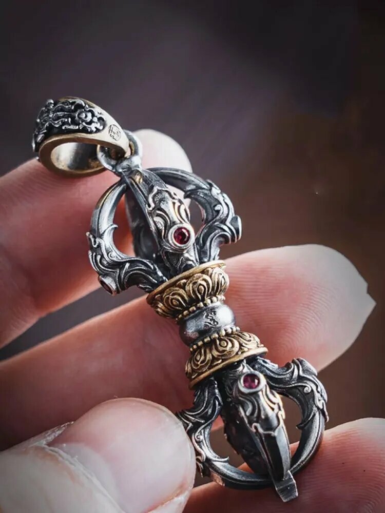 Ваджра-оружие богов