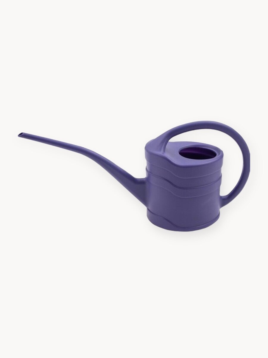 Лейка садовая МИ пластмассовая 1.3л 67500