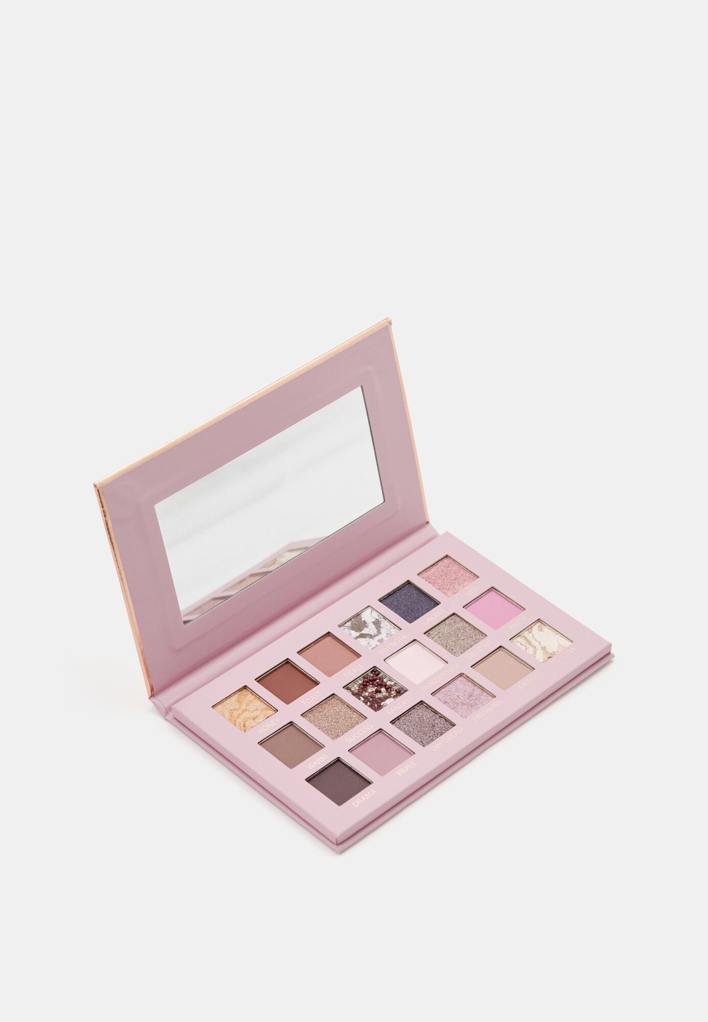 Magic Studio Палетка теней из 18 цветов 170 г rose quartz