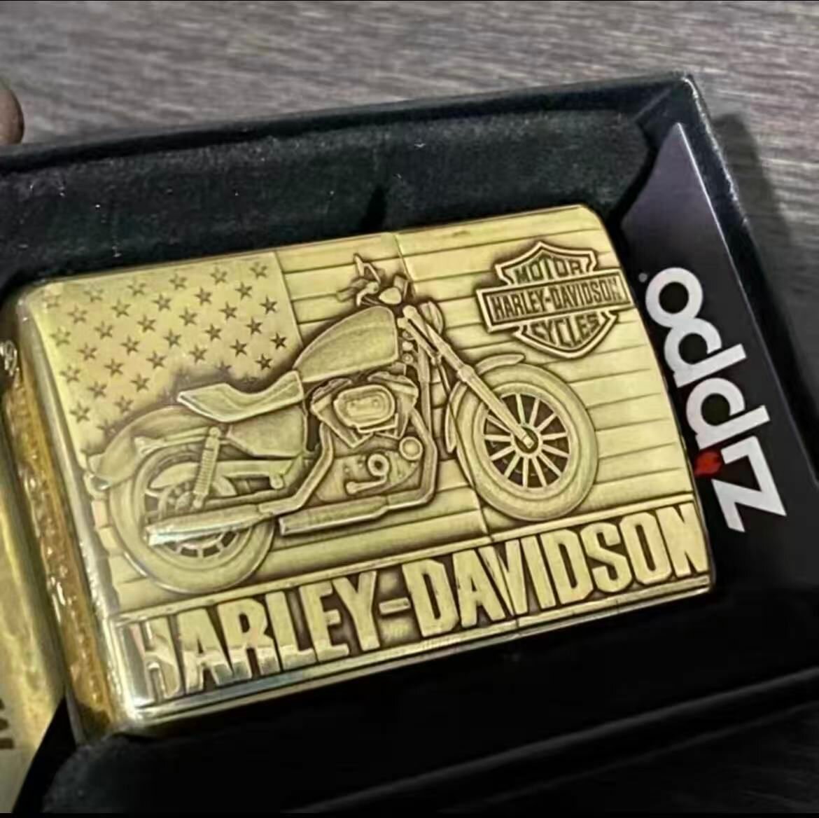Zippo, "Лимитированная серия Мотоцикл Харли-Дэвидсон", пустая(без заправки)