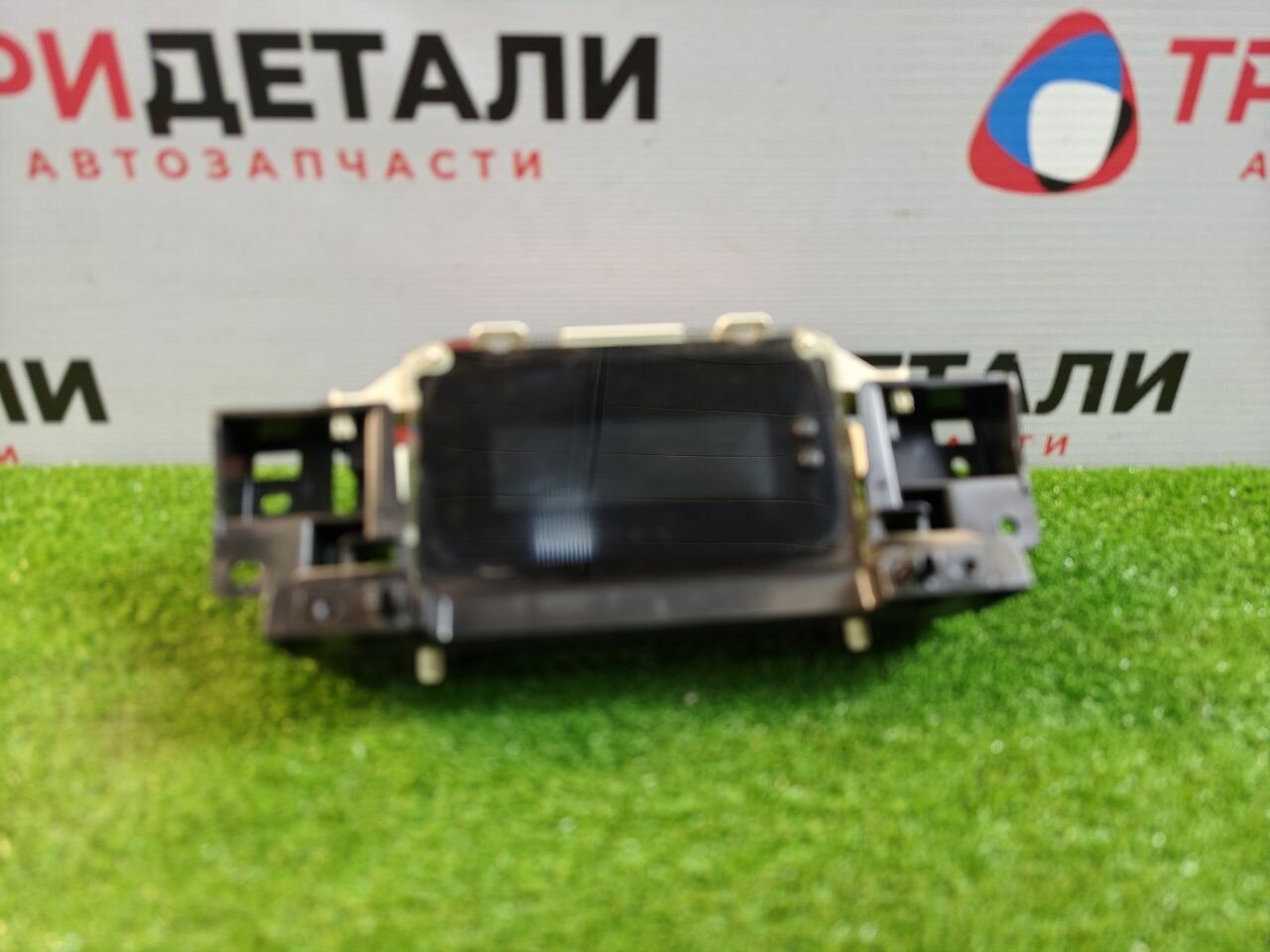 Дисплей информационный Ford Focus 1.6 XTDA 2012 (б/у)