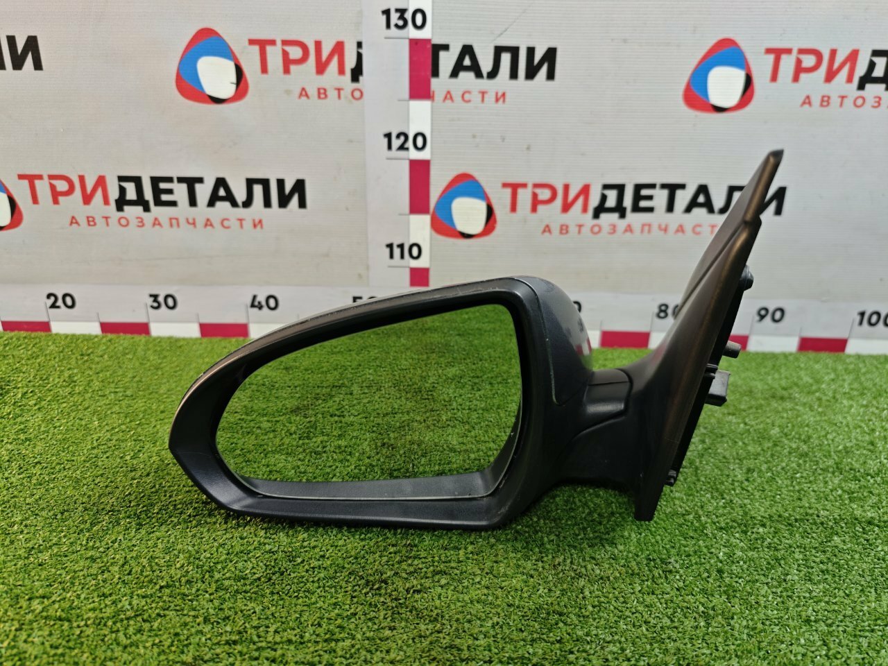 Зеркало заднего вида боковое Hyundai Solaris 1.4 G4LC 2019 лев. (б/у)