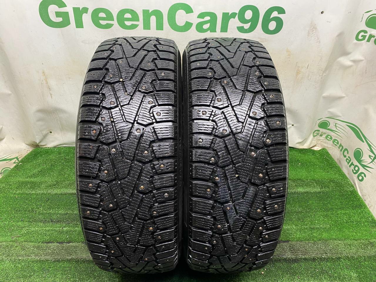 Комплект (2 шт) зимних БУ шин Pirelli Ice Zero 205/55 R16 20% износ RYF731178