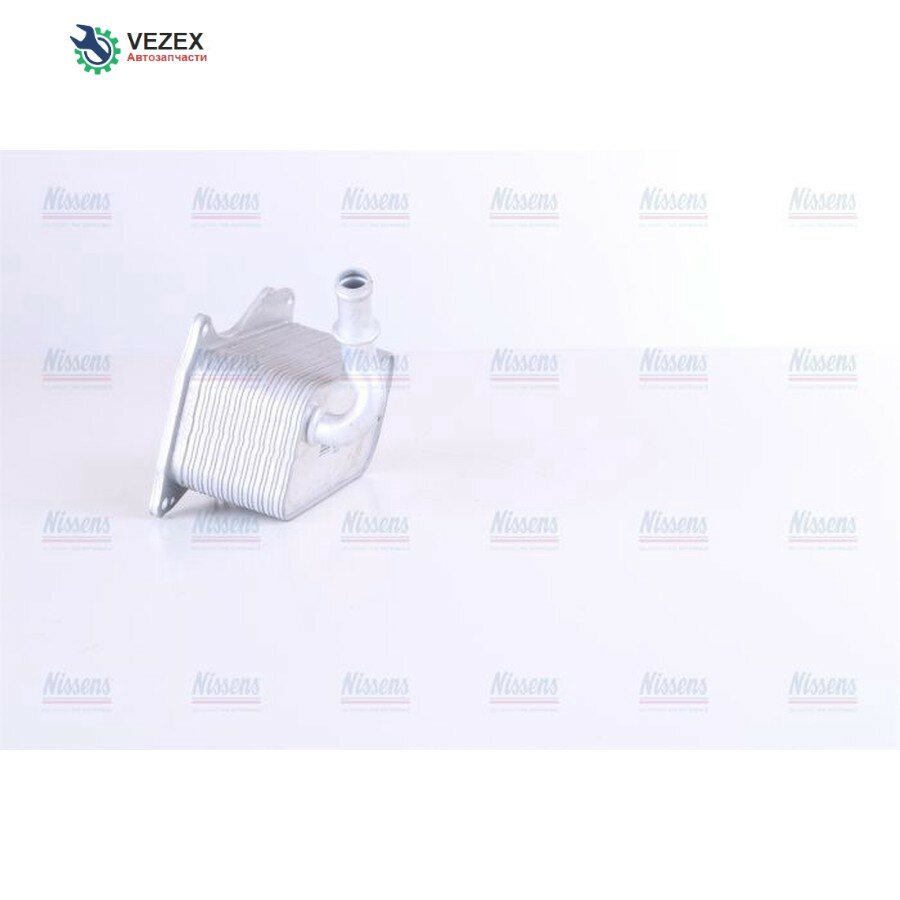 NISSENS 91270 Радиатор масляный MERCEDES ML300/400 W166 91270