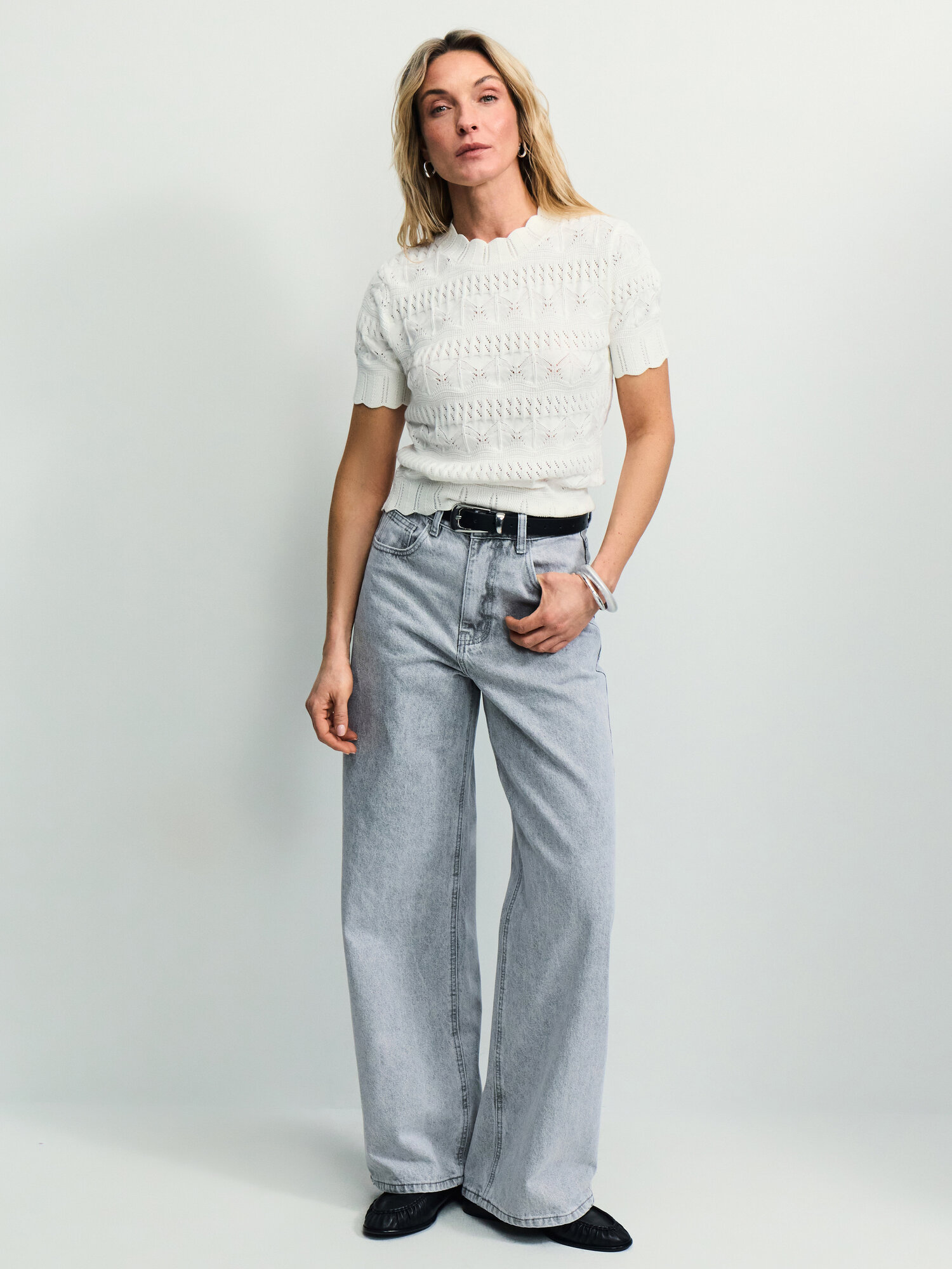 Джинсы широкие 