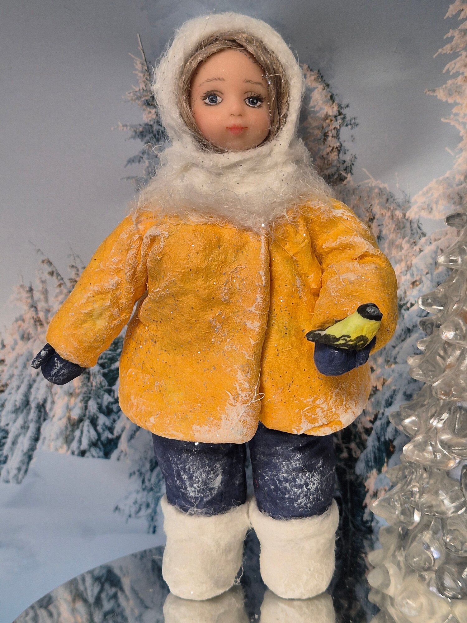 Ёлочная игрушка Affavatta, "Девочка с синичкой", 12см, ручная роспись