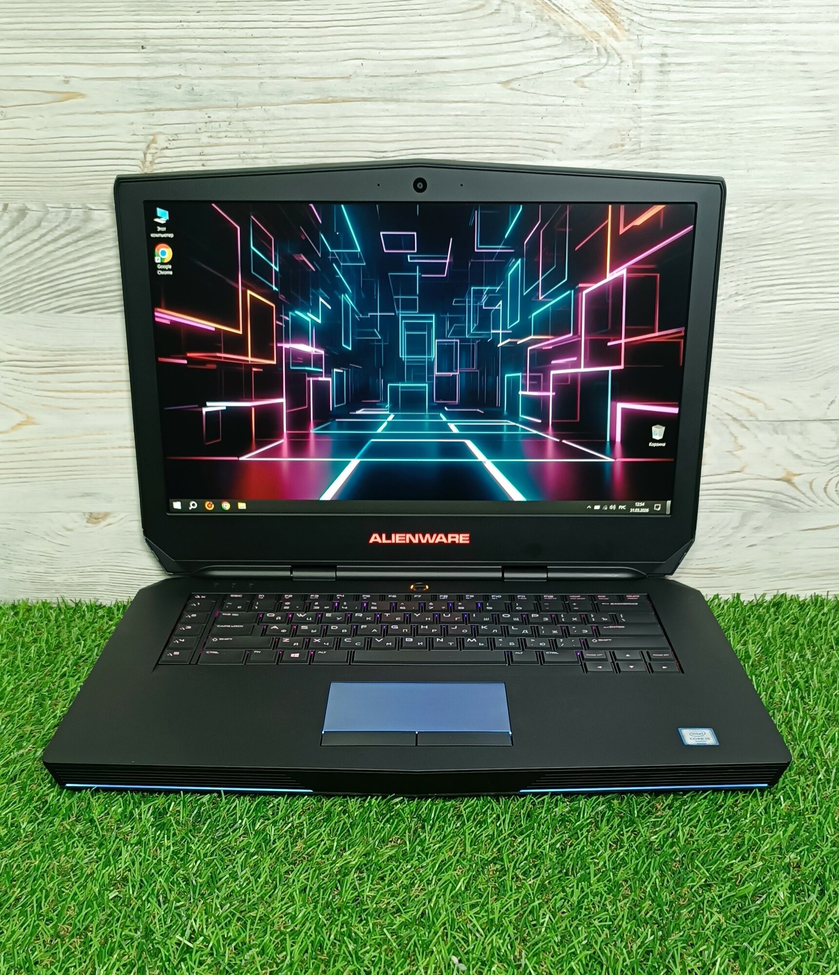 Ноутбук DELL Alienware 15 R2
