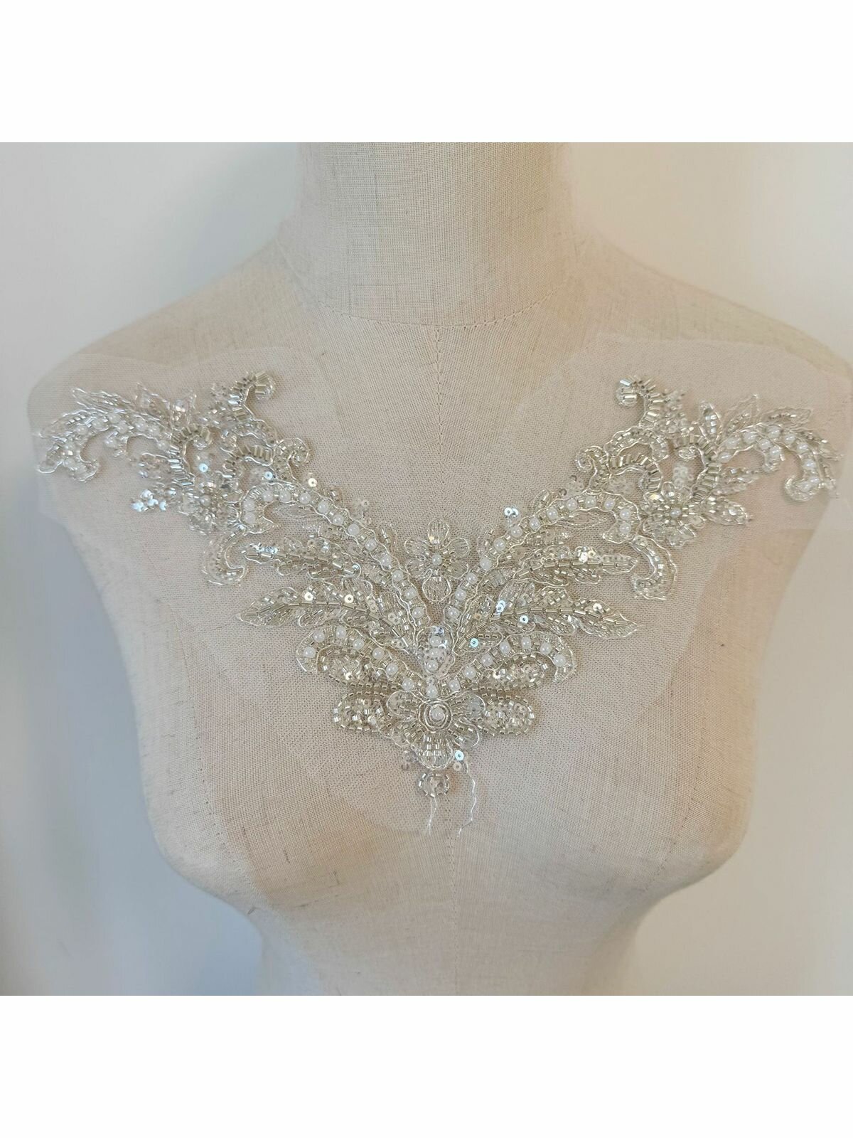 Вышивка нашивками, аксессуары для одежды