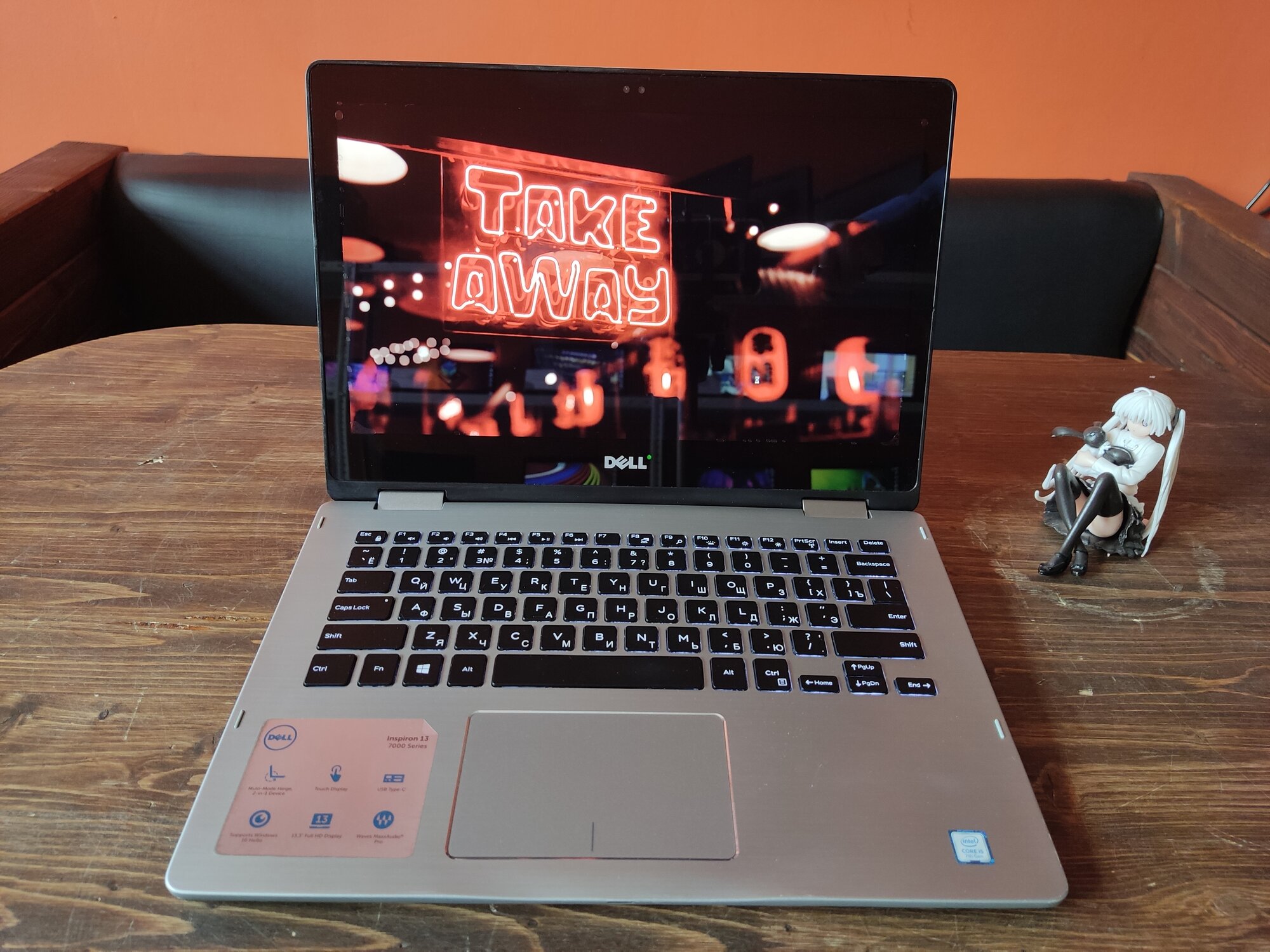 Ноутбук Dell Inspiron 13 7378