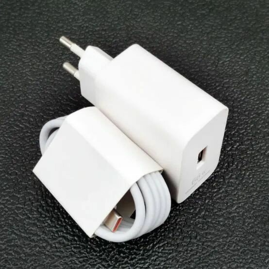 Зарядное устройство 66W HW-110600E00 для Huawei + кабель