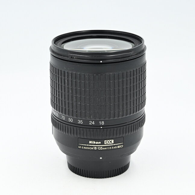 Объектив Nikon AF-S 18-135mm f/3.5-5.6G IF-ED DX