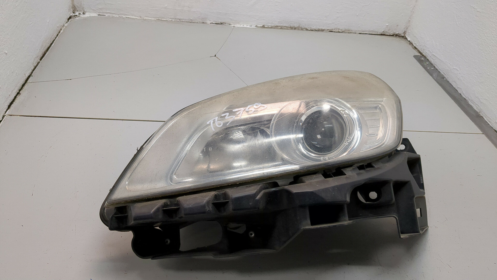 Фара (передняя) левая Renault Scenic Б/У