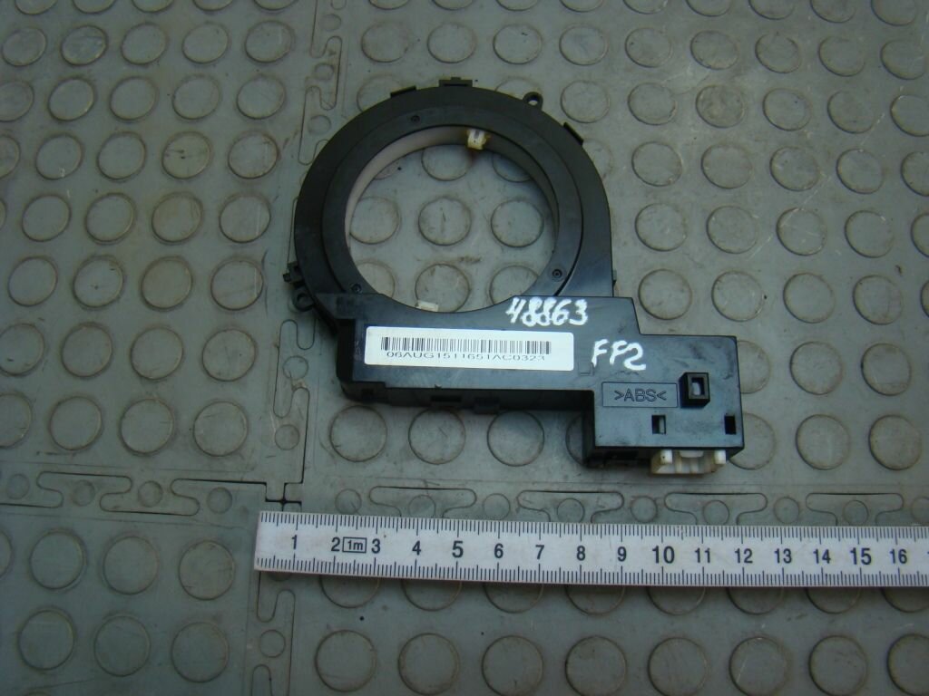 Датчик угла поворота рулевого колеса Ford Focus II 2005-2008 1306737 (с пробегом)