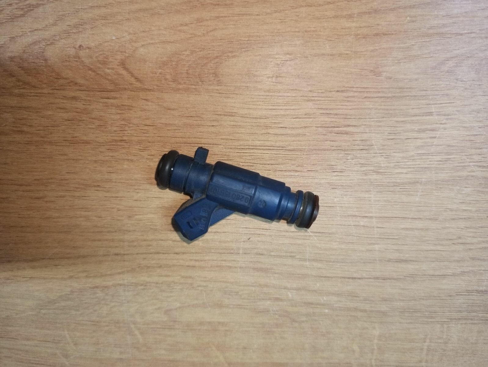 Форсунка топливная Porsche Cayenne 955 4.5