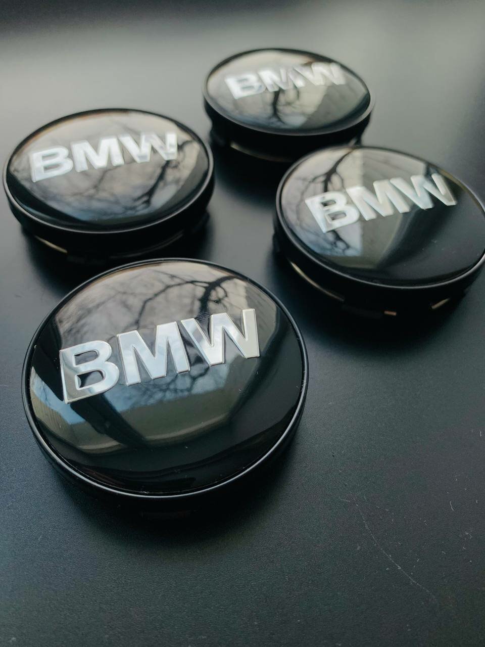 Ступичные заглушки для колеса Bmw 60/56 4шт. Колпачки на диски Бмв 60мм черный