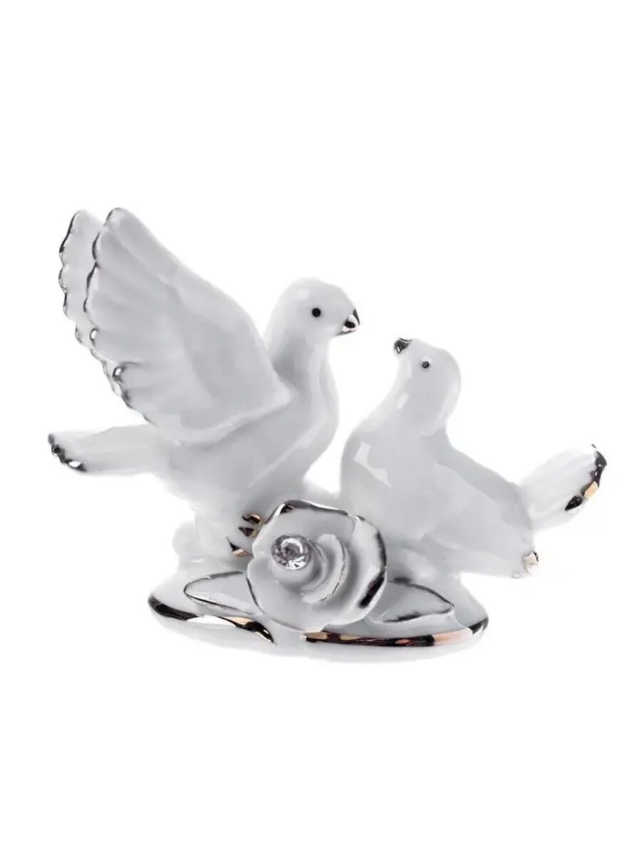 Элегантный сувенир с голубками и розой