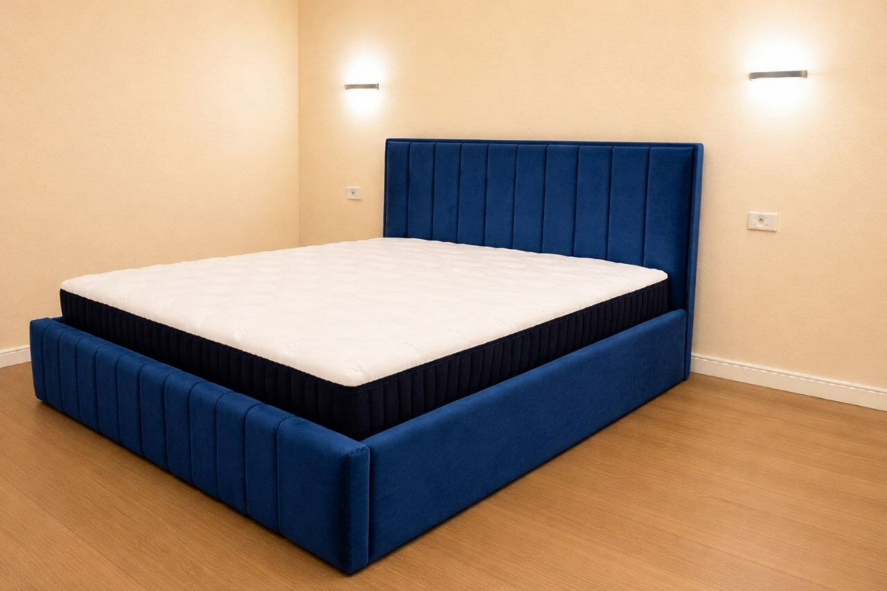 Кровать 160х200 двуспальная Karla ортопедическая полной комплектации Люкс, синий