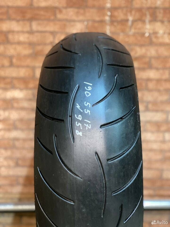Мотошина 190/55 R17 Metzeler Roadtec Z8 No958