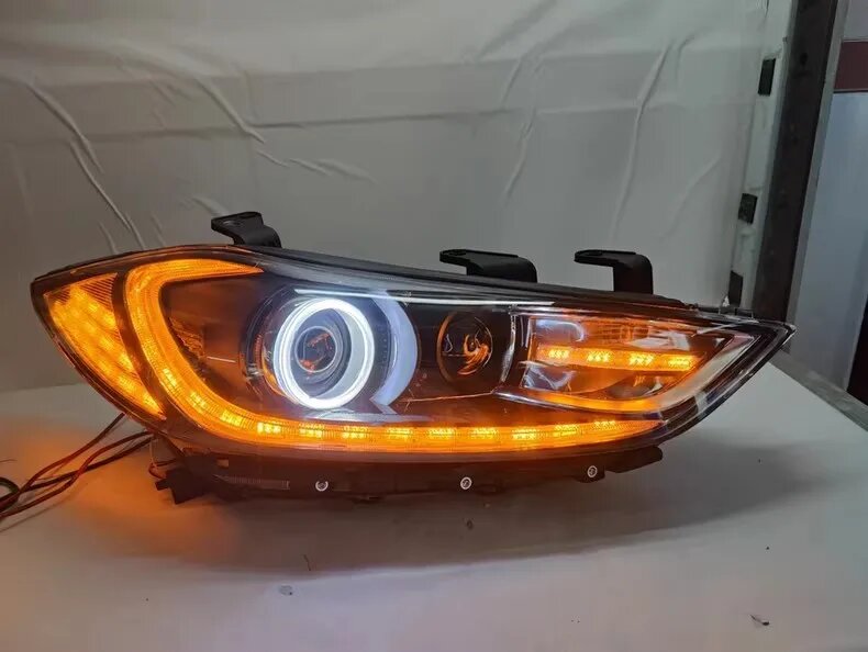 Фаркоп автомобильного светодиода для Hyundai Elantra Фара Ангельские глаза Свет дневного ходьбы DRL Сигнал поворота