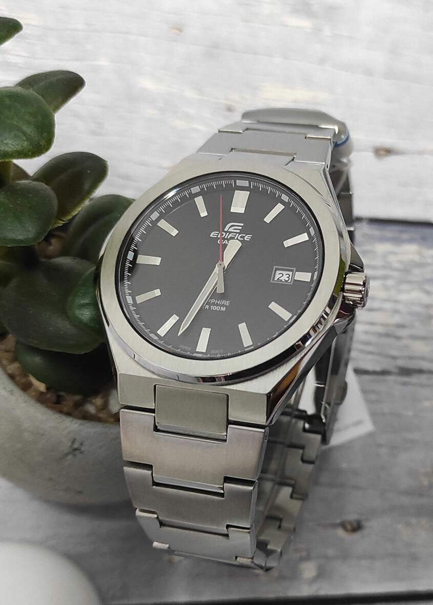 Наручные часы CASIO Edifice, серебристый/черный — фото 1