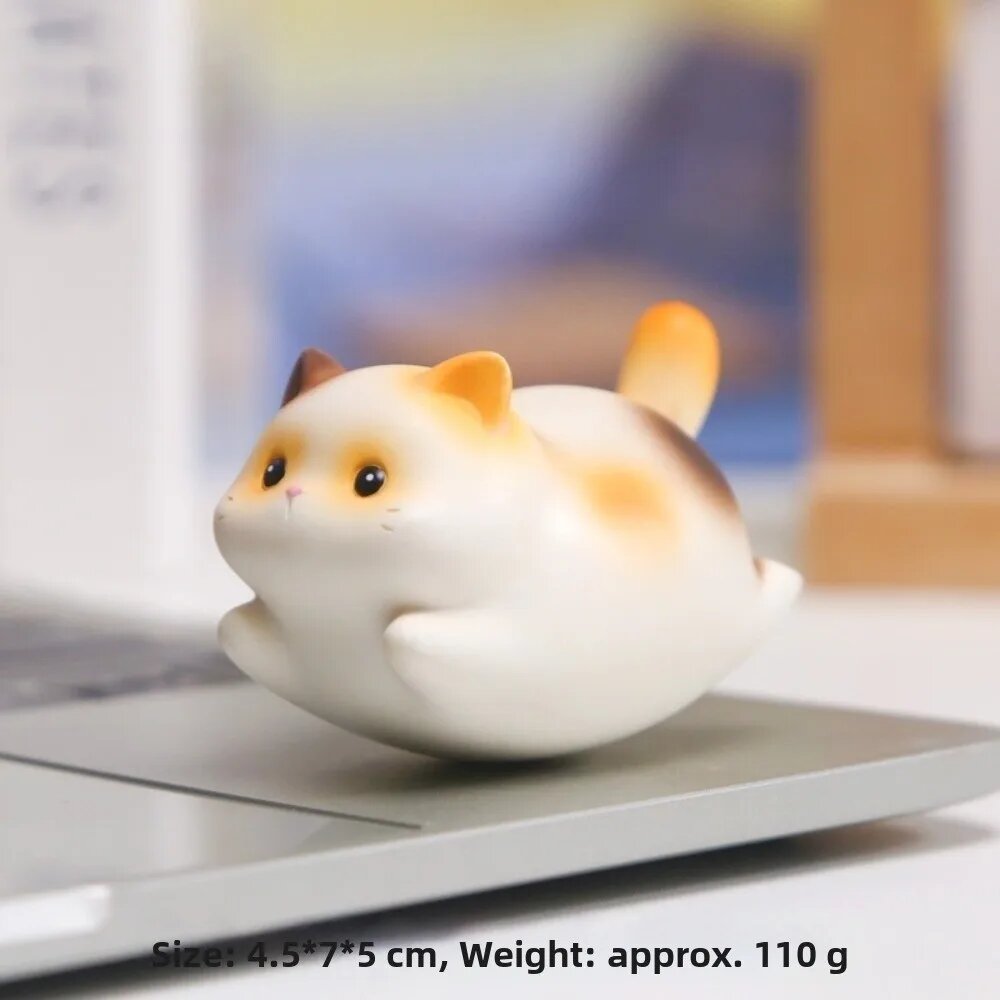 Фигурка кота Фу Руй на качелях из смолы 1