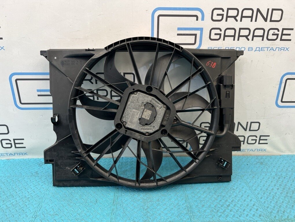 Вентилятор охлаждения Mercedes-Benz CLS-Class 2005 W219 272.964 3.5 OEM A2115000693