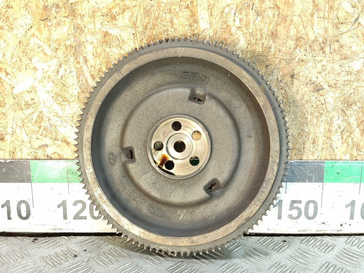 Маховик HYUNDAI Accent 2000-2012 2320026101