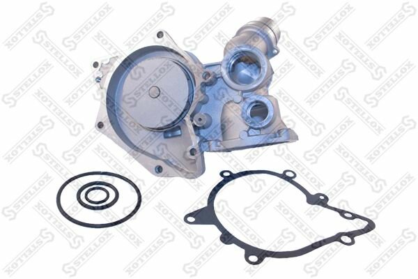 STELLOX Насос водяного охлаждения (помпа) для BMW E38/E39/E31/E53 3.5-4.6 94>
