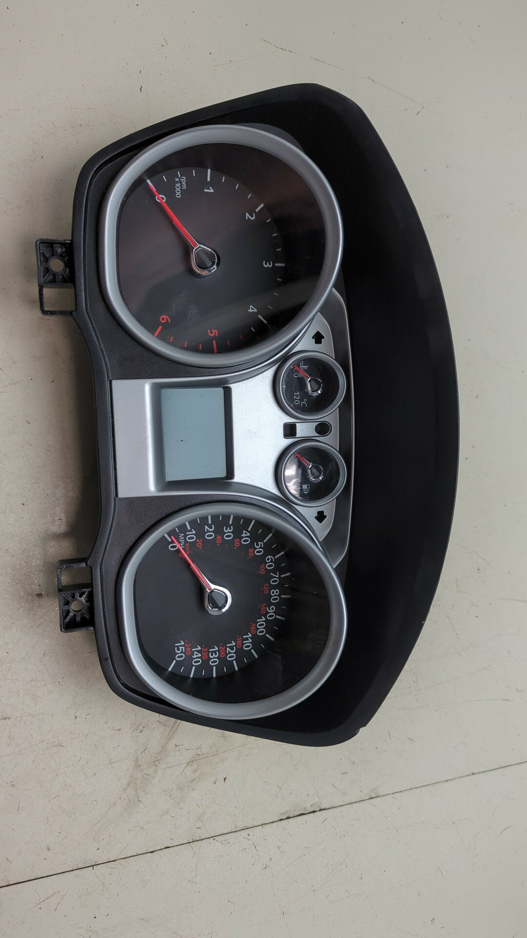 Приборная панель Ford Focus 2 Б/У