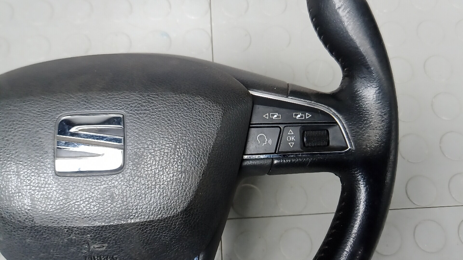Руль SEAT LEON 3 — фото 1