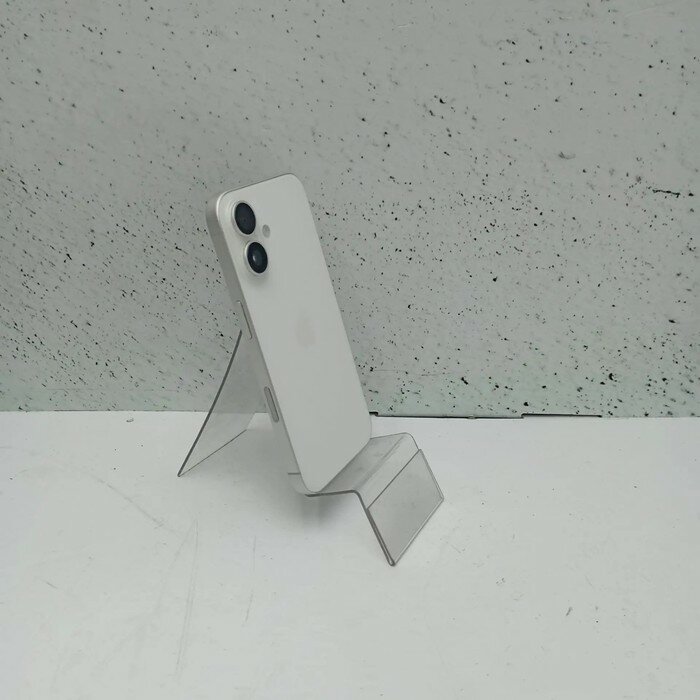 Смартфон Apple iPhone 16 4/128 Белый — фото 1