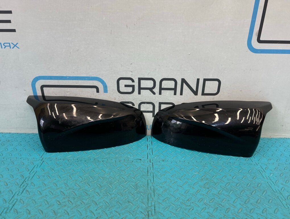 Крышки зеркал BMW X5 2008 E70 N52B30AF 3.0 арт. 158028