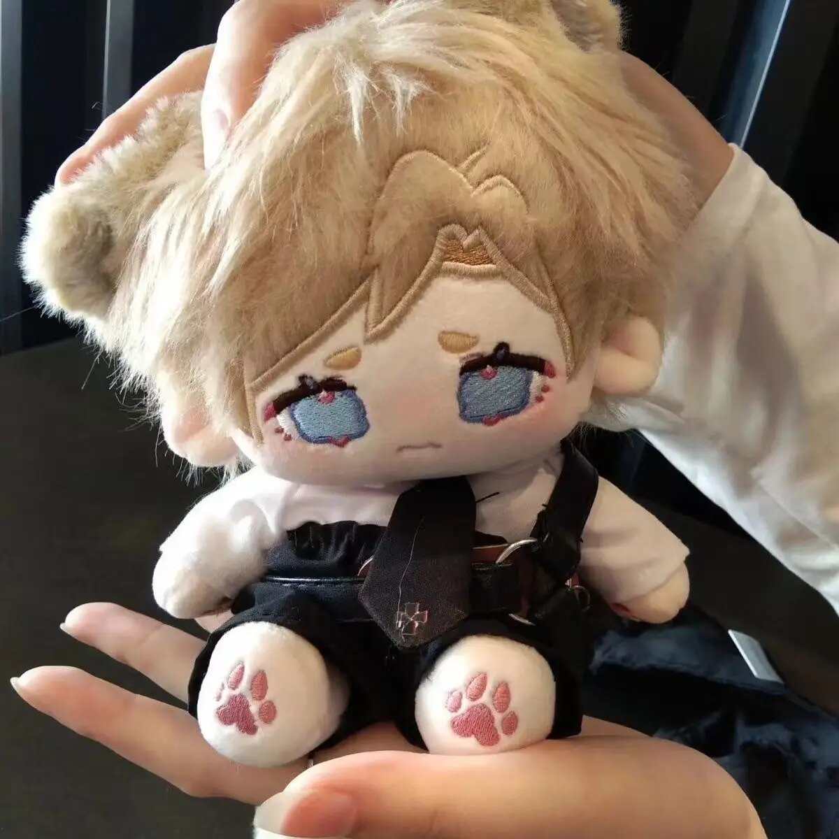 Коллекционная фигурка Леона: Секретный Агент Bandai Bone-in doll 20cm