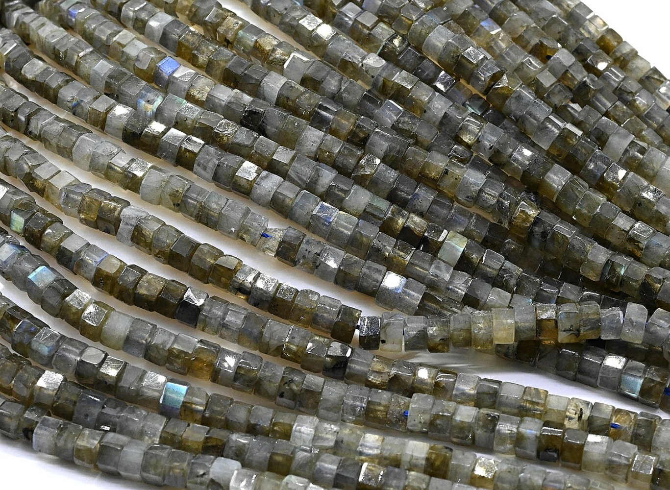 Бусины из лабрадора диски с гранями 6*4мм, 38см, 110 бусин