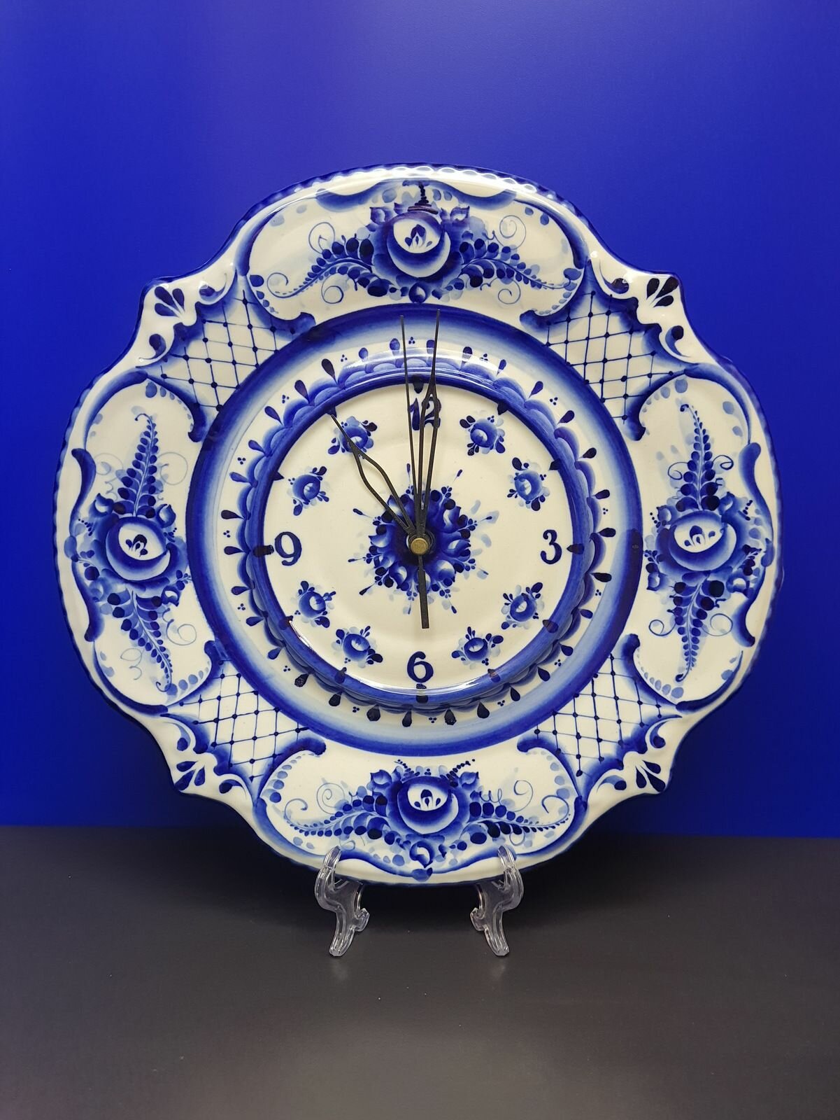 Часы настенные винтажные Гжельские узоры, фарфор, ручная роспись