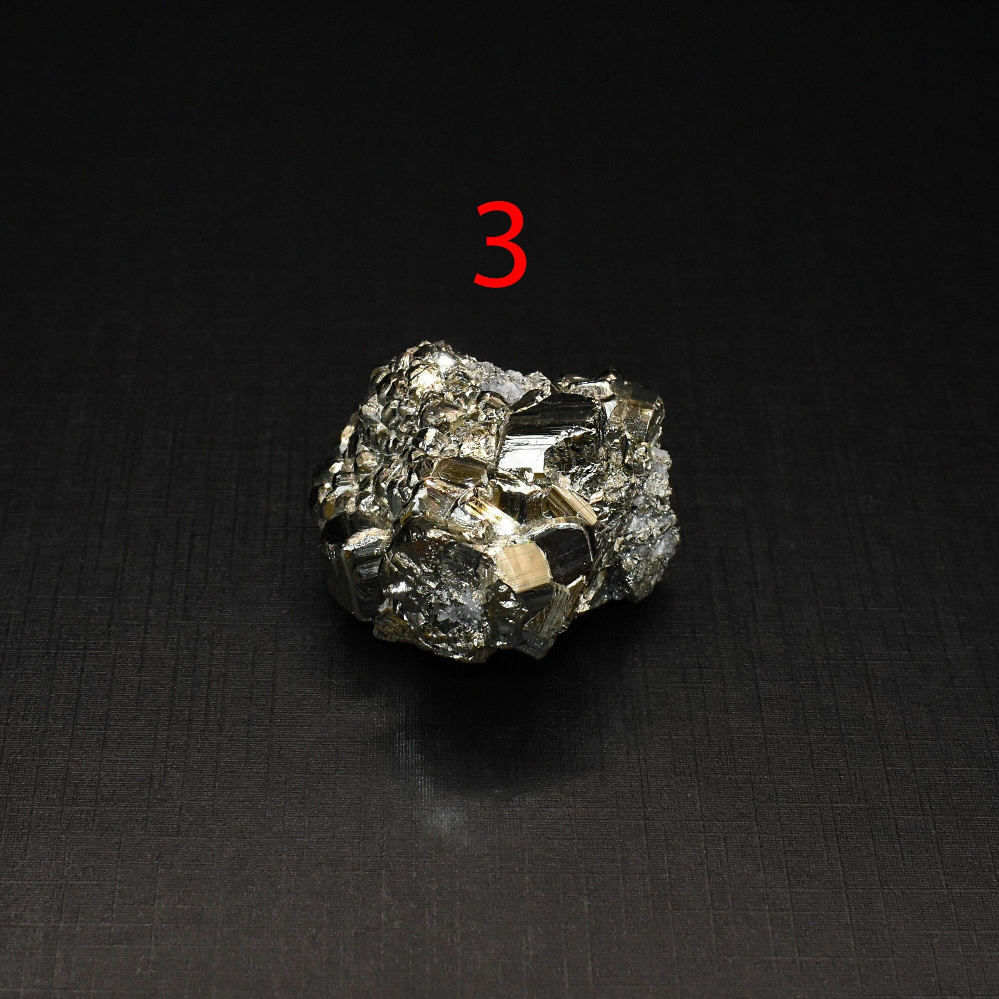 Пирит додекаэдр сросток кристаллов 74.20 г, Перу