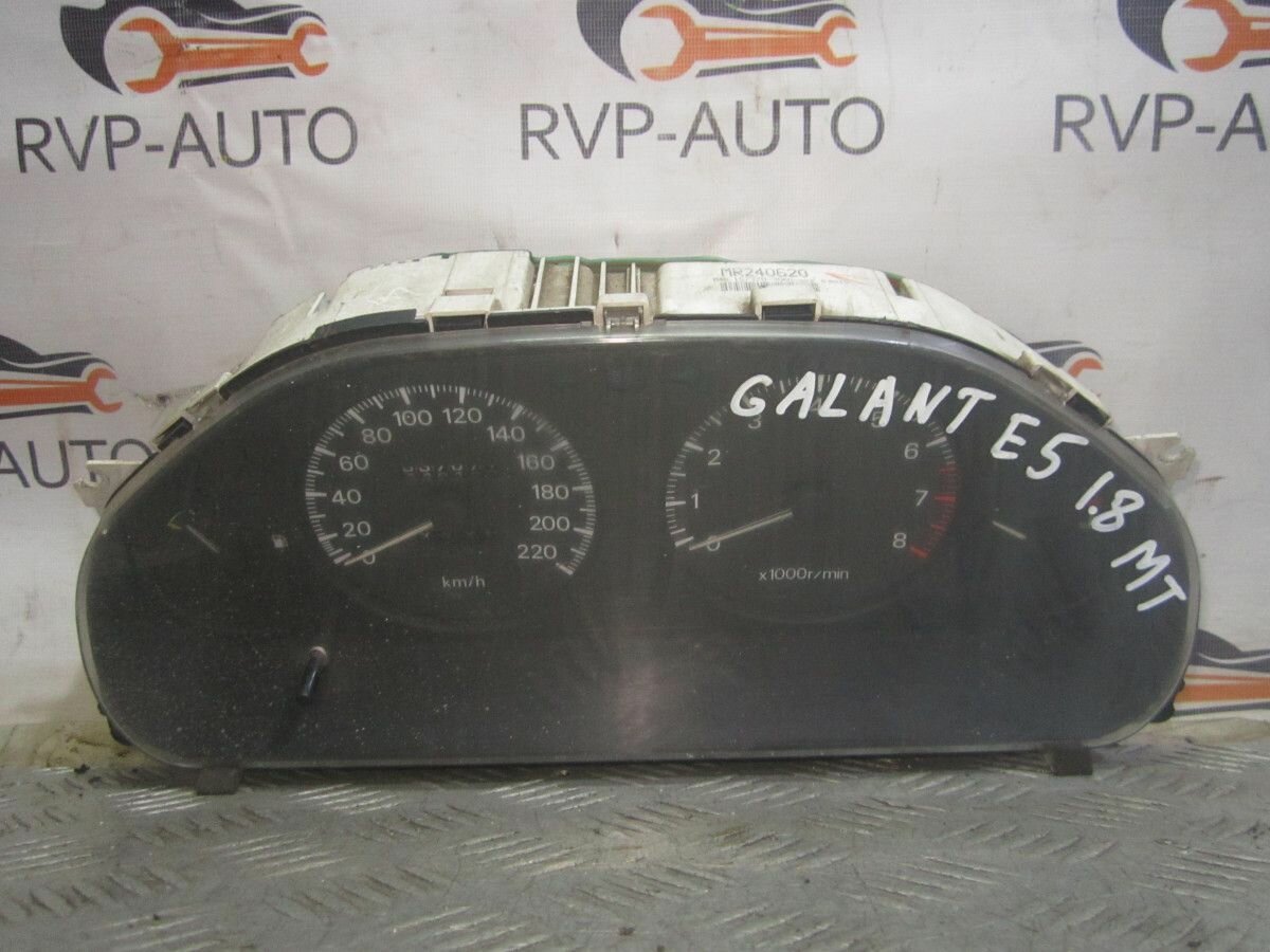 Панель приборов Mitsubishi Galant E5 1.8 МКПП