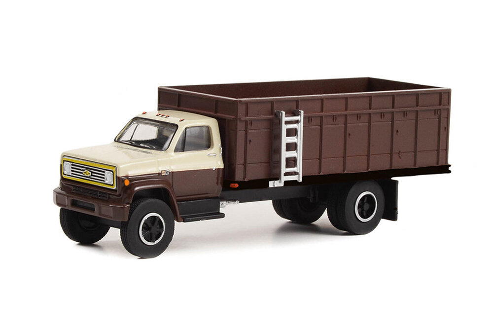Модель коллекционная GREENLIGHT Chevrolet C-70 зерновоз 1981 brown (длина примерно 16 см)