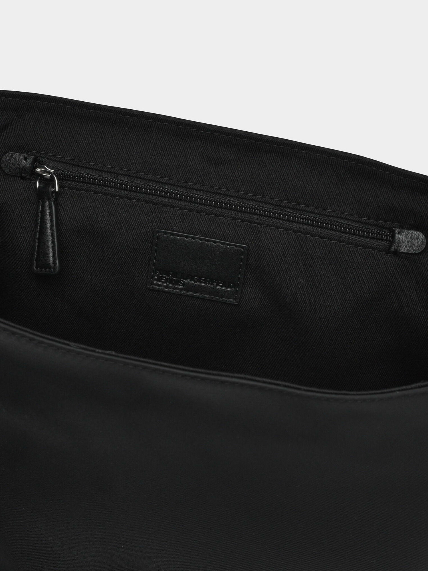 Сумка мессенджер KARL LAGERFELD JEANS KLJ ESSENTIAL NYLON MESSENGER, фактура гладкая, черный — фото 1