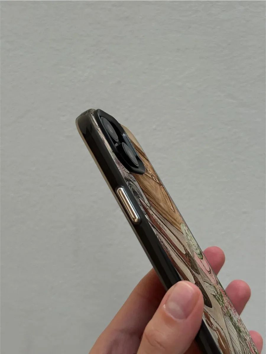 Чехол на iPhone 14 Plus для девочки — фото 1