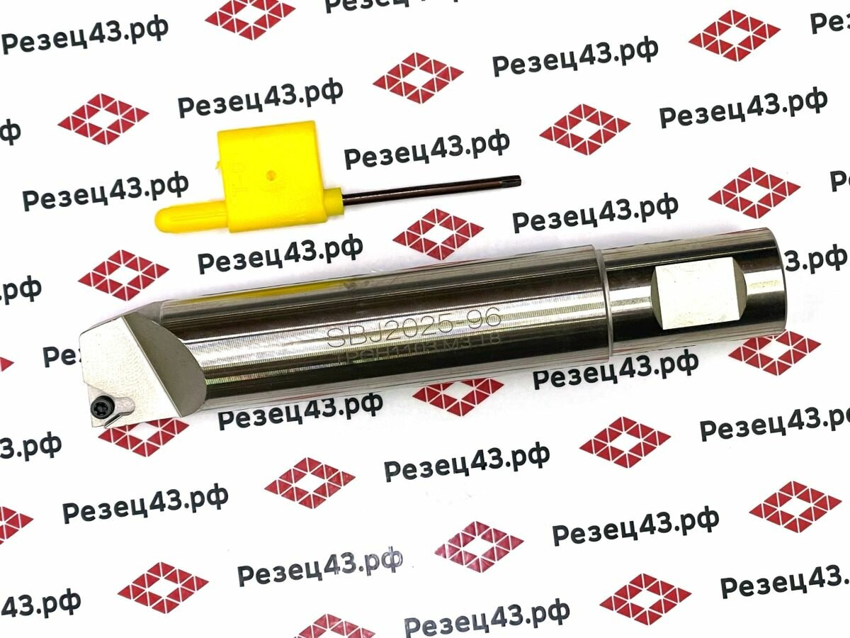 Расточной резец SBJ2025 с глубиной точения 96 мм, с лыской