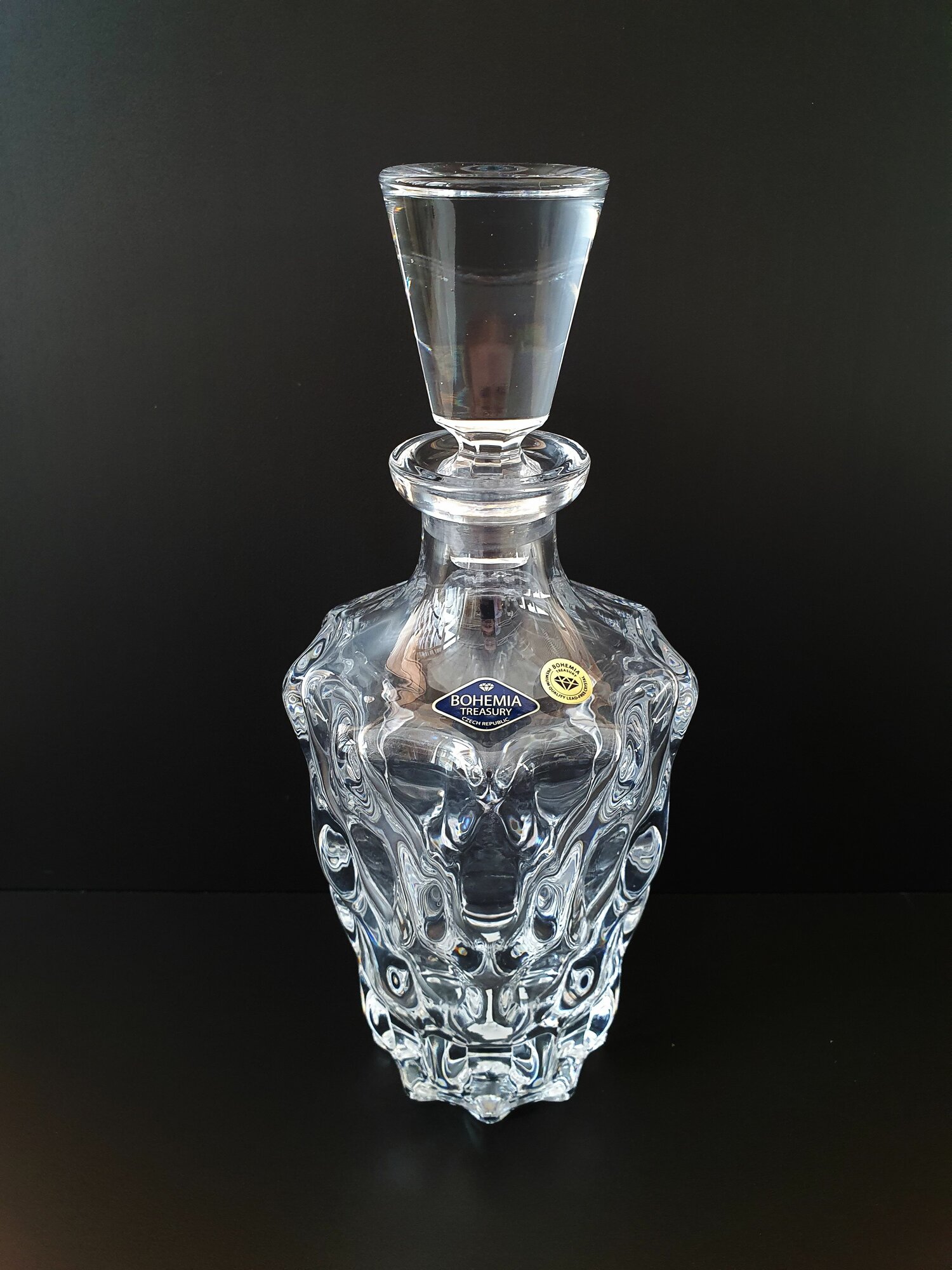 Графин "София" с крышкой 0,75л. Кристалайт. Производство Чехия. В оригинальной упаковке.