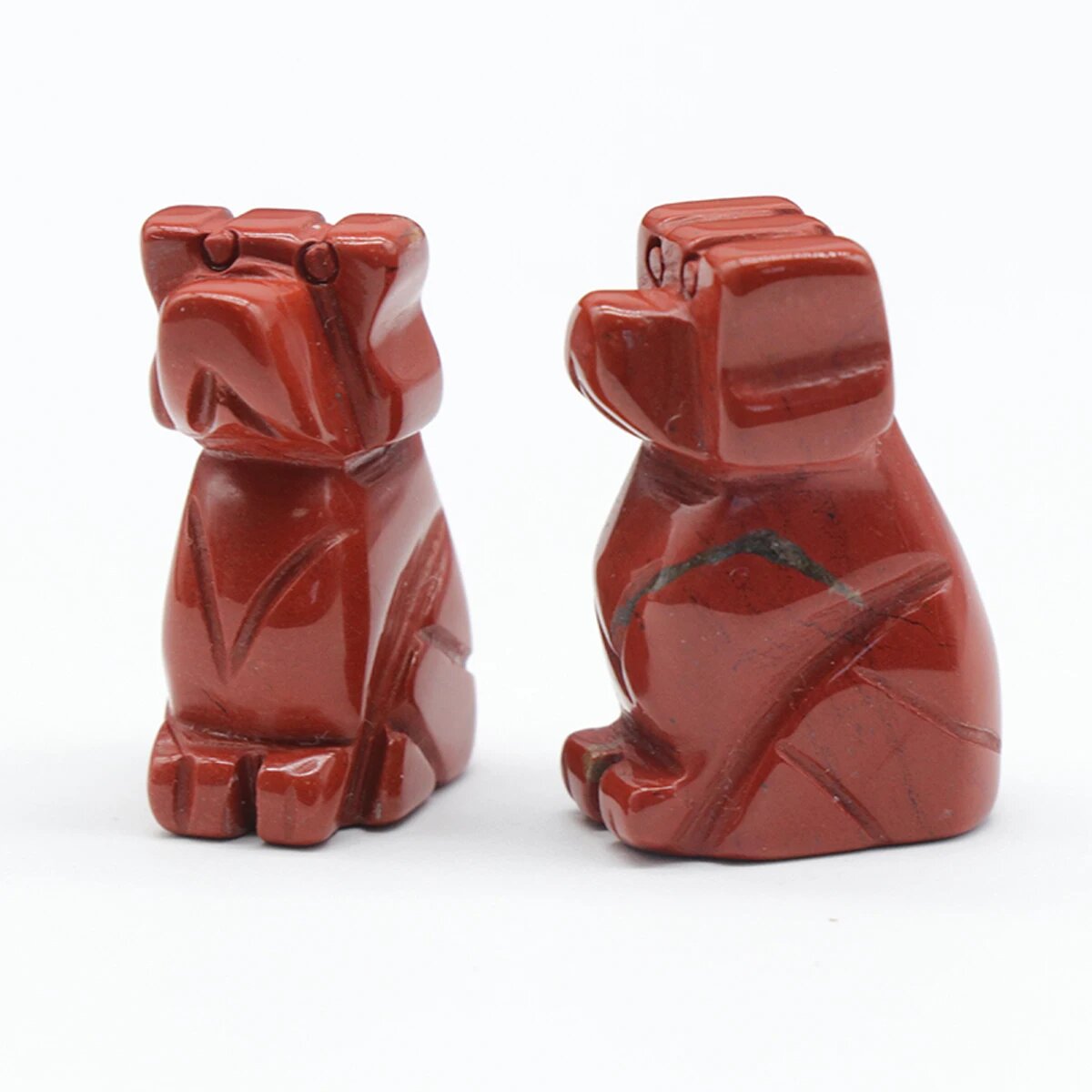 Резная фигурка собаки из красного Red Stone
