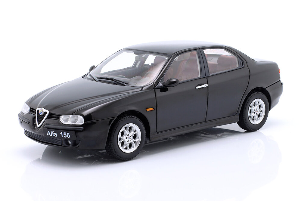 Модель коллекционная TRIPLE 9 Alfa romeo 156 1998 black