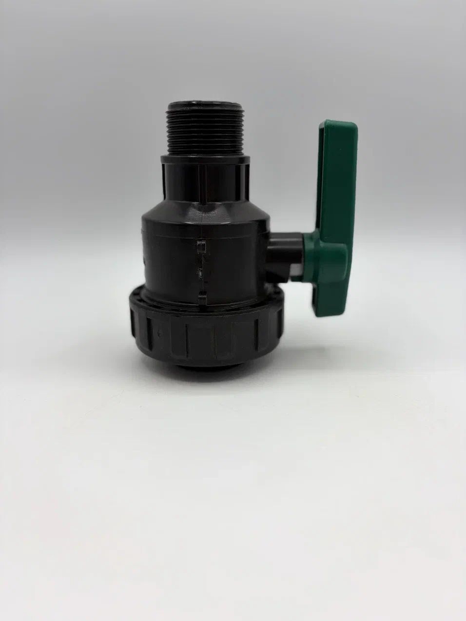 Кран шаровый НР-ВР 1 1/4 х 1 1/4" Poelsan