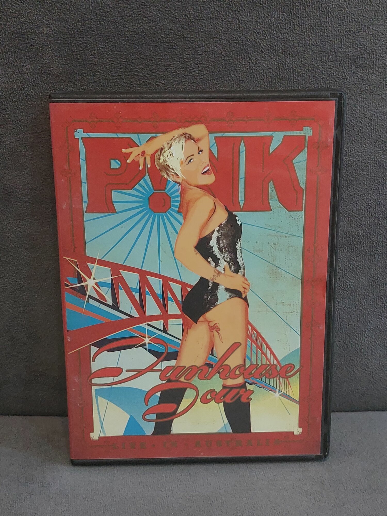 DVD Музыка Pink - Funhouse Tour