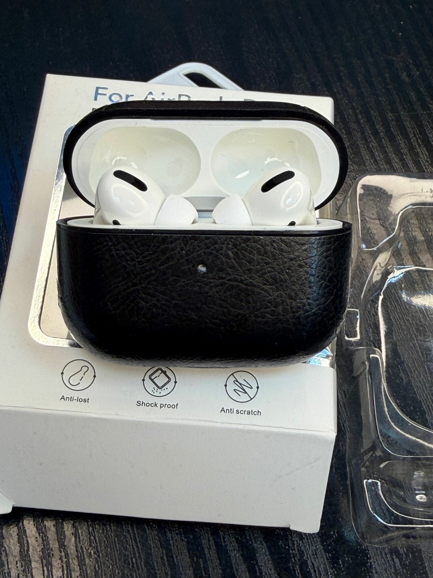 Чехол для наушников Air Pods PRO 2, кожаный черный чехол на аирподс про2