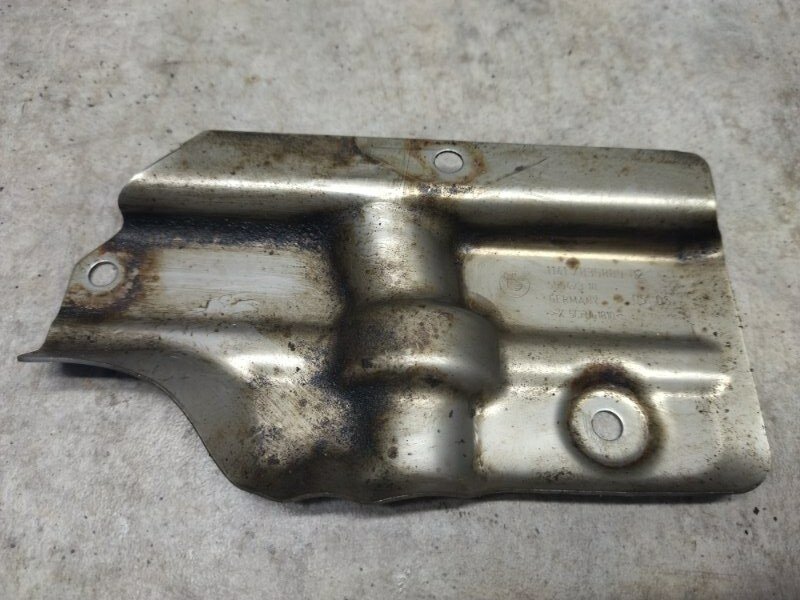 Тепловой экран BMW m5 E60 11417835889
