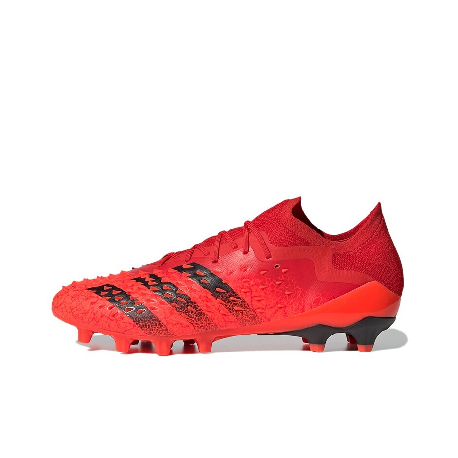 Бутсы adidas